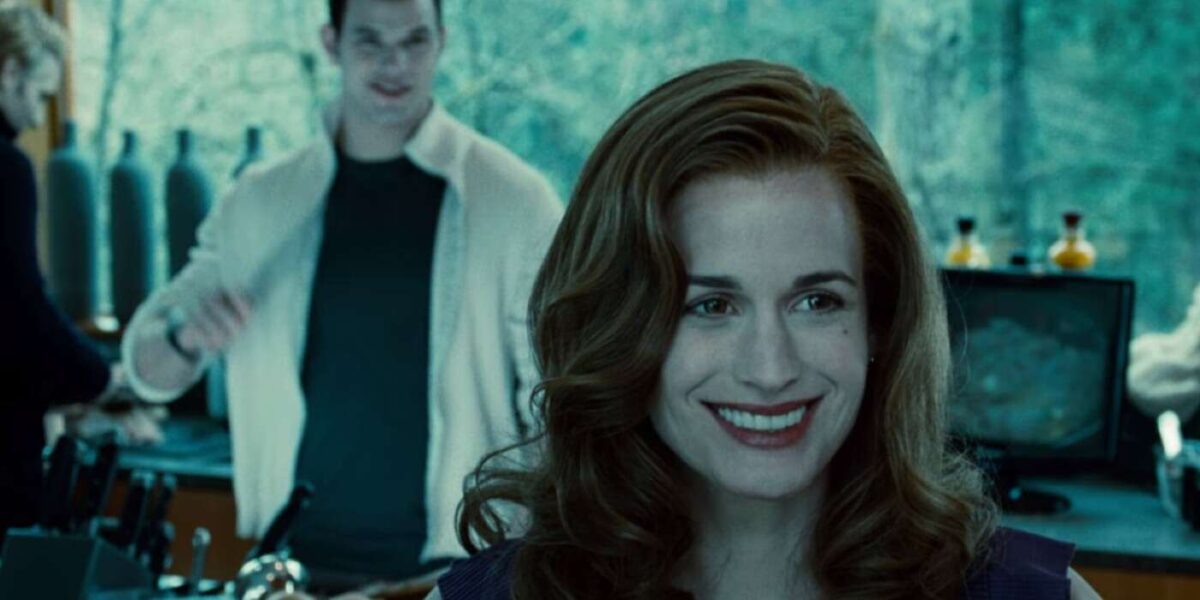 15 Cringiest ‘TWILIGHT’ Moments That Make Us Love It Even More After 15 ...